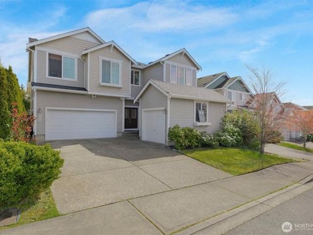 2209 th Avenue Ct E, Lake Tapps, WA 98391