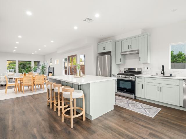 2209 West Blvd, Los Angeles, CA 90016 | MLS #26671 | Compass