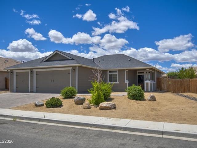 2209 Windrow Dr, Fernley, NV 89408