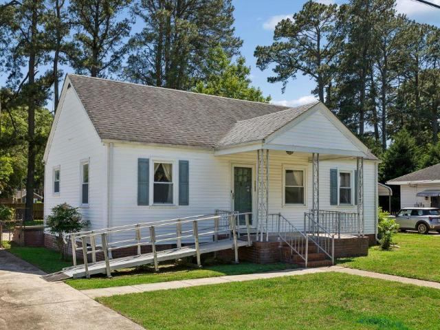 2209 Wintergreen DR