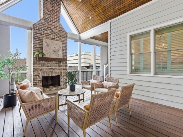 2209 20th Ave S, Nashville, TN 37212 | MLS #3132 | Compass