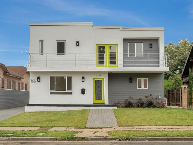 2209 6th Ave, Los Angeles, CA 90018 | MLS #26827 | Compass