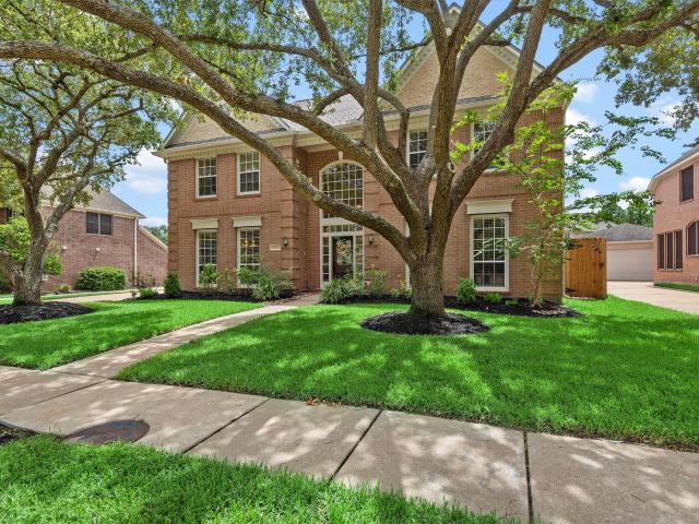 22007 Crossbrook Drive