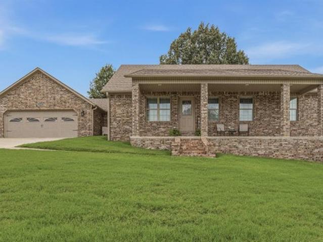 2200 N 9th St, Paragould, AR 72450