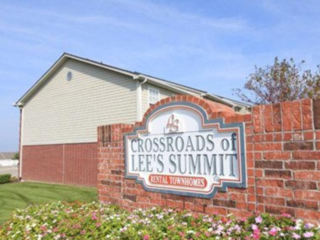 2200 NE Town Centre Blvd 3 beds, 2 full baths