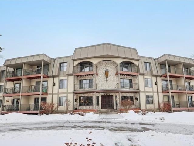 2200 Nevada Ave S Apt 316, Saint Louis Park, MN 55426