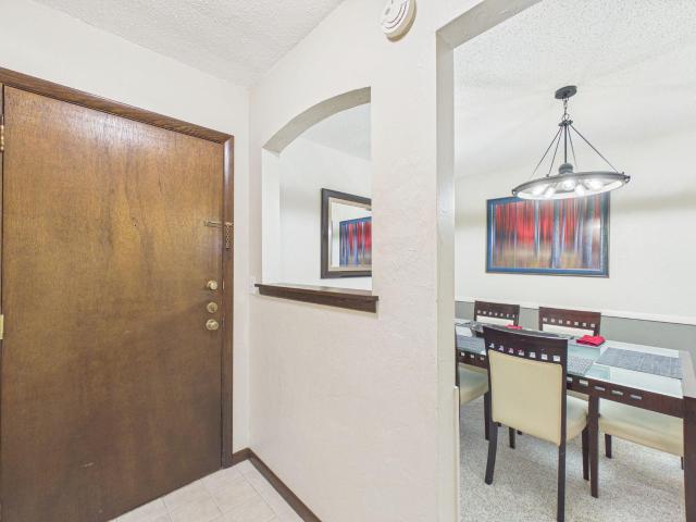2200 Nevada Avenue S # 321