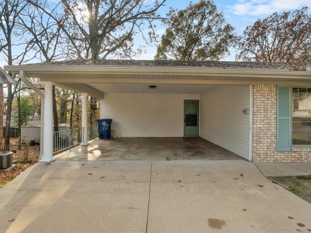 2200 Osage