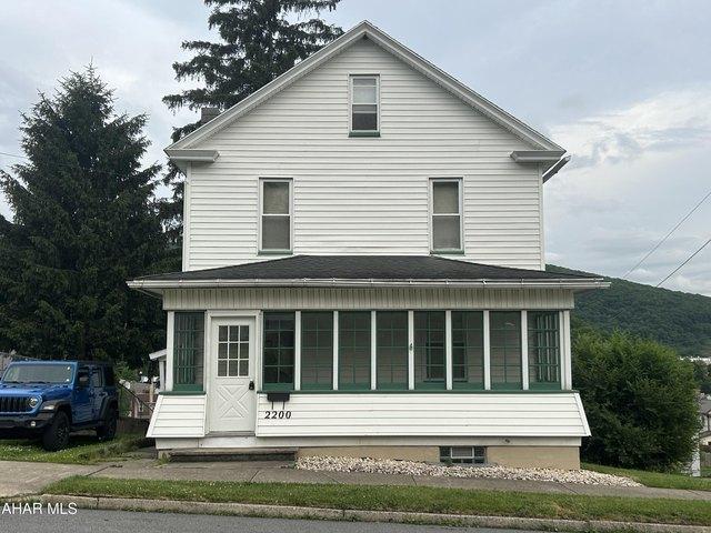 2200 Adams Ave, Tyrone, PA 16686