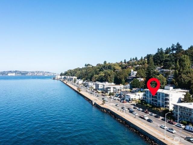 2200 Alki Ave SW Apt 203, Seattle, WA 98116