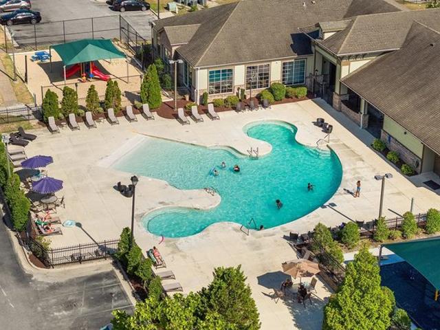 2200 Bellamy Cir, Greenville, NC 27858