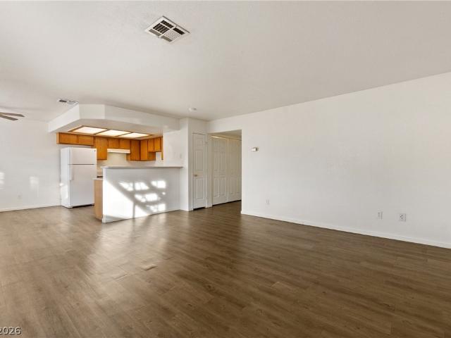 2200 Benmore Street 101