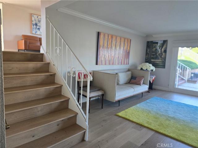 2200 Camino Rey