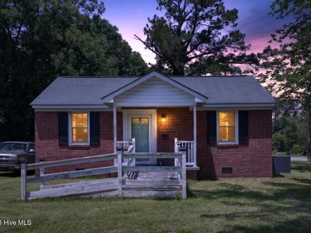 2200 Center Ave, New Bern, NC 28560