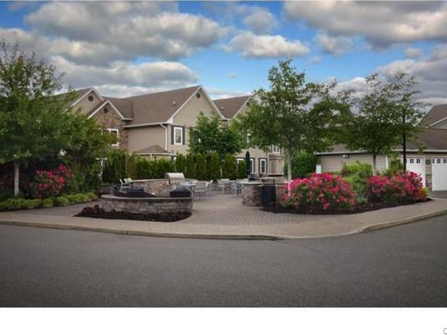 2200 Dolphin Ln, Unit 518, Holbrook, NY 11741 | MLS #977948 | Compass