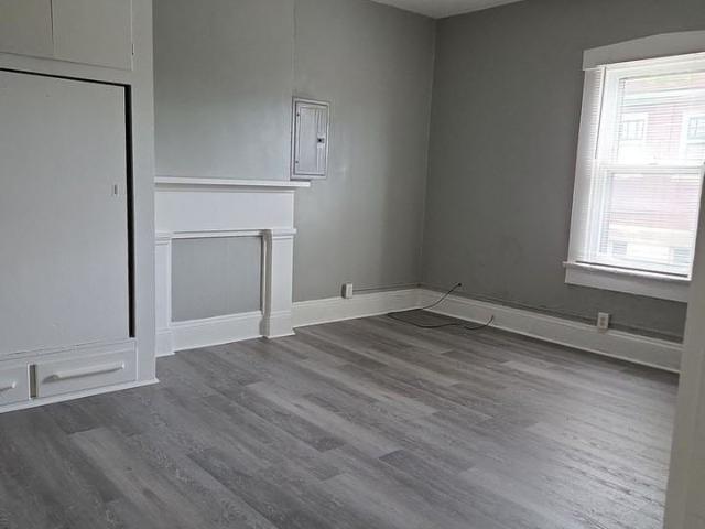 2200 E 5th St 2 Bedroom Apartment for Rent at 2200 E 5th St, Dayton, OH 45403 Historic Inner East