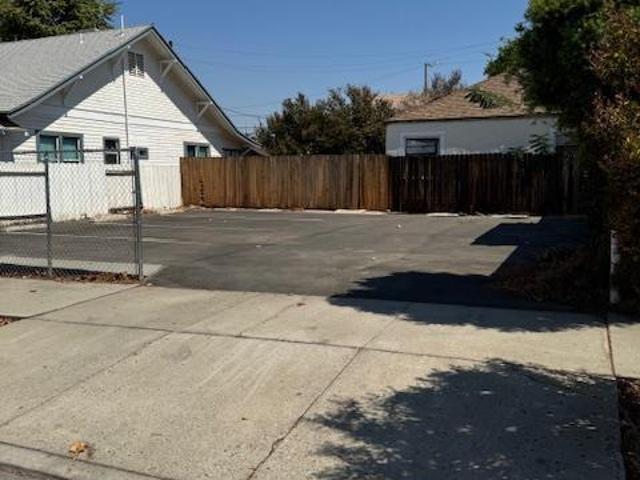 2200 G Street