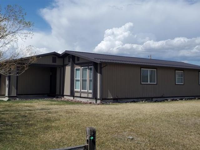 2200 Gilman Main St, Augusta, MT 59410