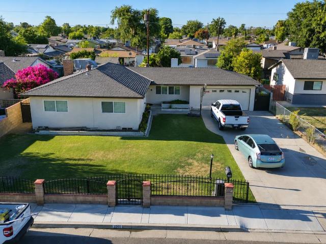 2200 Holden Way