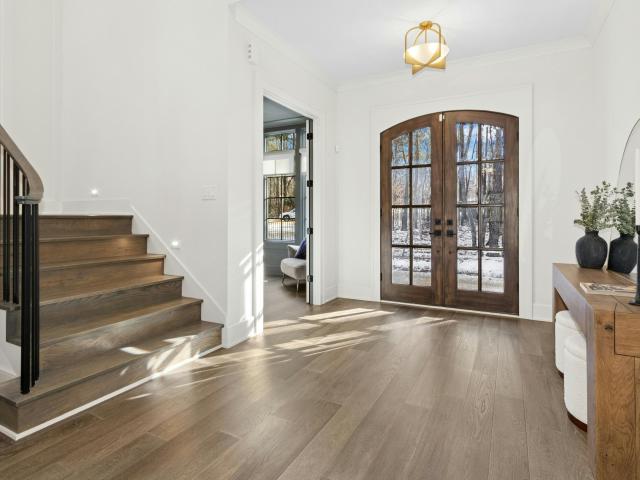 2200 Paddstowe Main Way