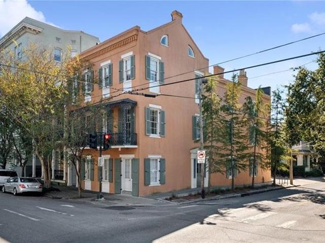 2200 Prytania St, New Orleans, LA 70130