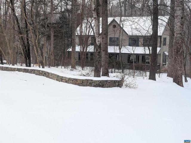 2200 Rocky Run