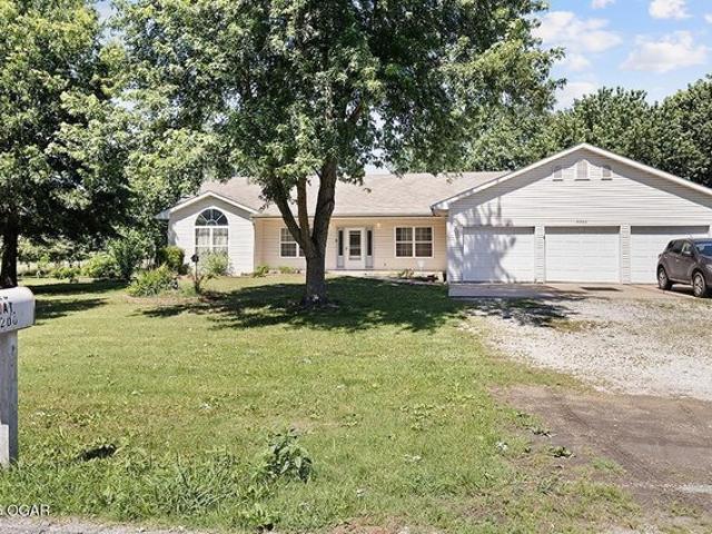 2200 S Crestview Dr, Joplin, MO 64804
