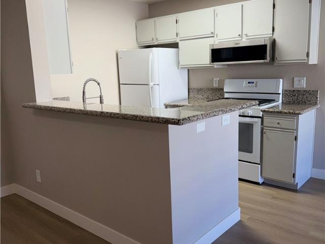 2200 s fort apache road 2062
