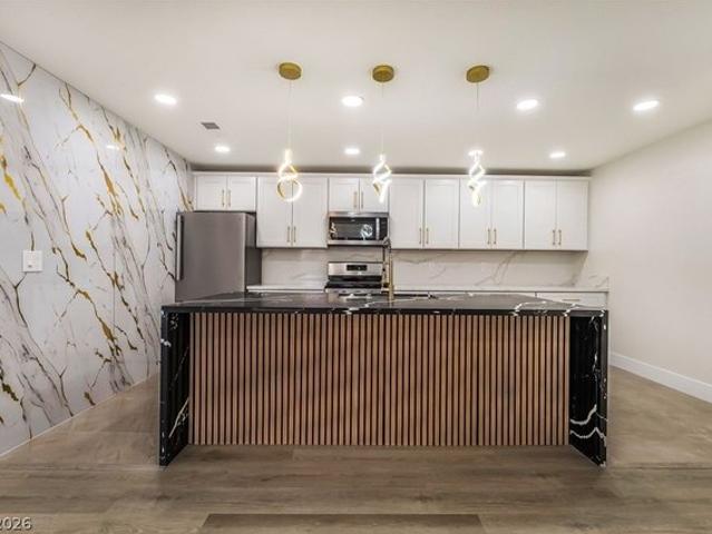 2200 S Fort Apache Rd Unit 2073, Las Vegas, NV 89117