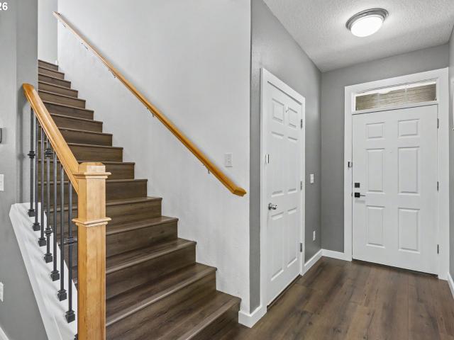 2200 s white salmon dr