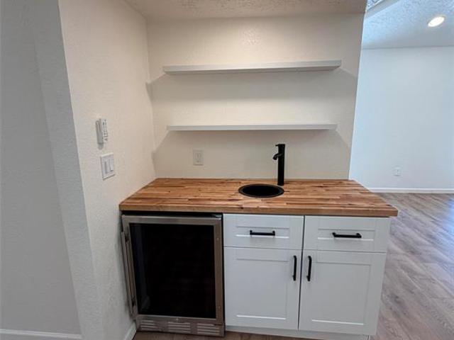 2200 Sand Creek Court