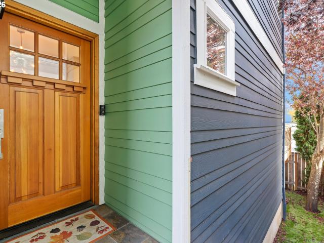 2200 SE 48TH AVE