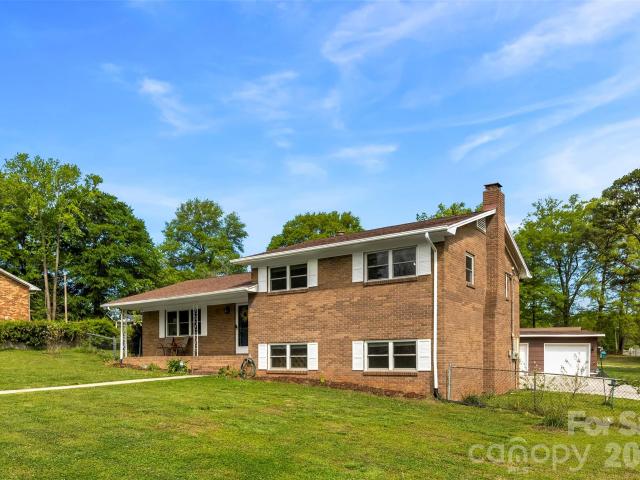 2200 Simmons St, Gastonia, NC 28052 | MLS #4366
