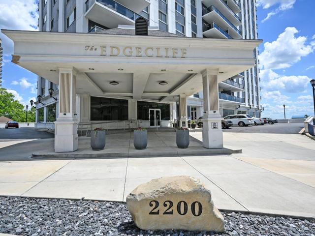 2200 Victory Parkway