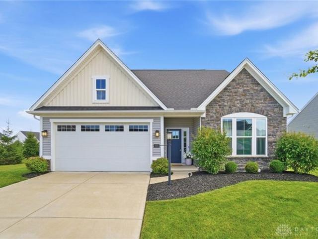 2200 W Schmidt Dr, Beavercreek Township, OH 45434