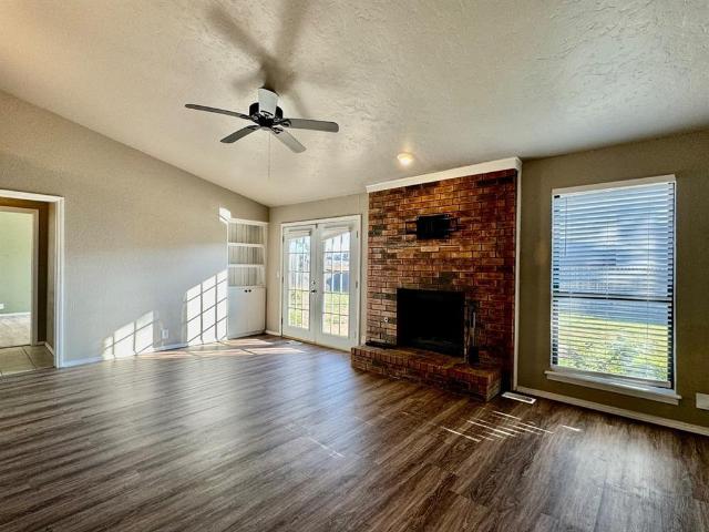 2200 W Rockypoint Drive