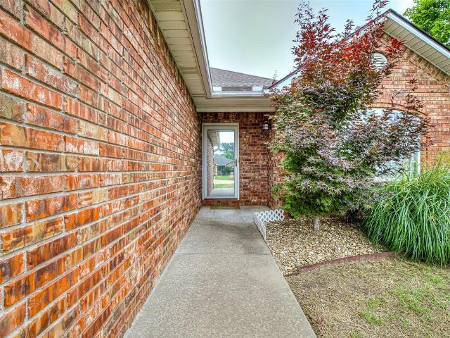 2200 Willow Run