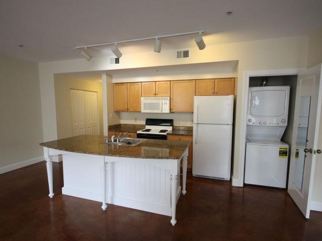 2200 Wisconsin Ave NW 2 Bedroom Apartment for Rent at 2200 Wisconsin Ave Nw, Washington, DC 20007 Glover Park