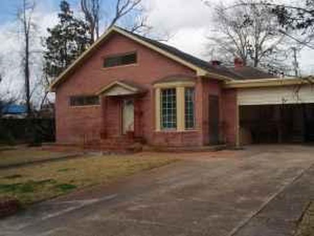 $2200 / 2br Furnished spacious house flexible terms Houston Heights map