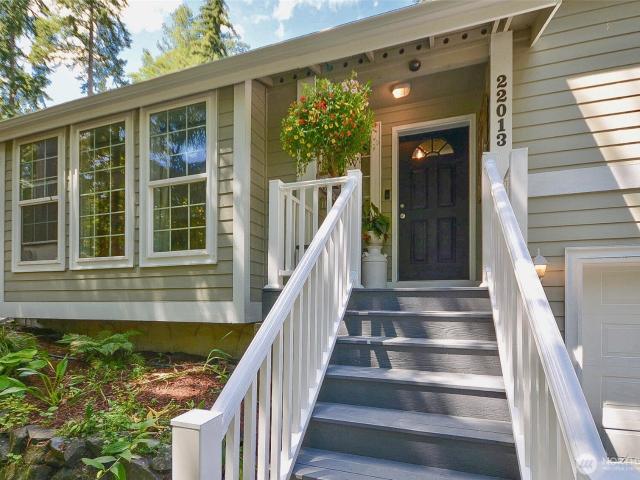 22013 Bluewater Drive SE