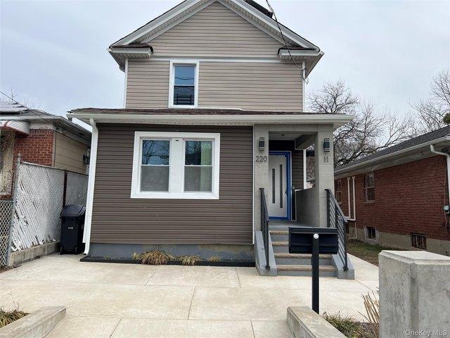 22011 th Ave, Springfield Gardens, NY 11413