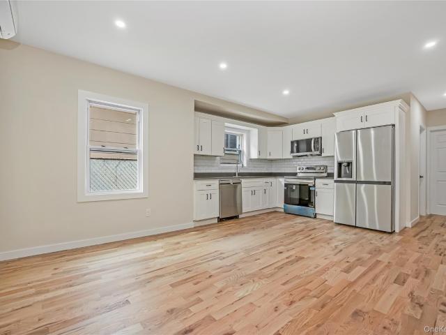 22011 th Avenue 2