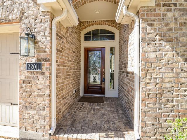 22011 Larchmont Court