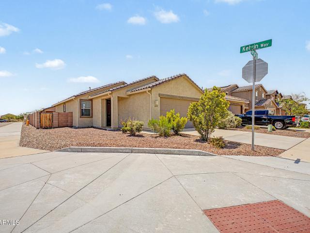 22015 E CIRRUS Street