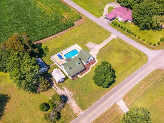 22015 Nelson Rd, Elkmont, AL 35620