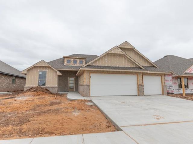 2201 NW 171st St, Edmond, OK 73012