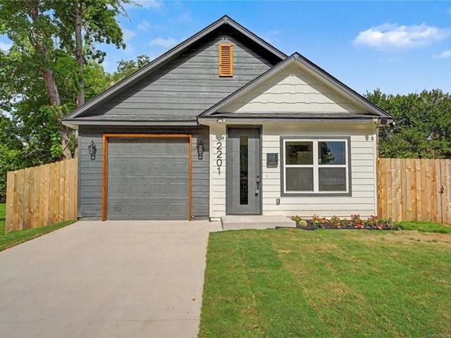 2201 N Lewis Pl, Tulsa, OK 74110