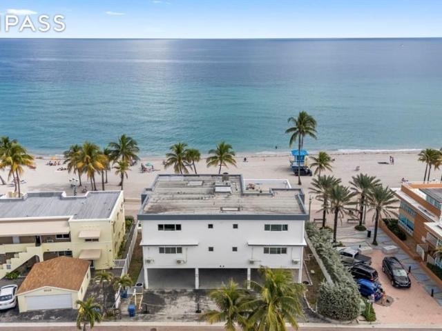 2201 N Surf Rd, Hollywood, FL