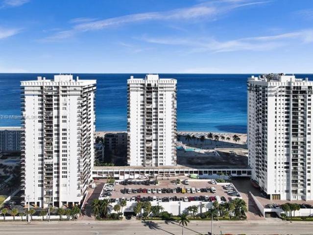 2201 Ocean Dr S #301, Hollywood, FL 33019