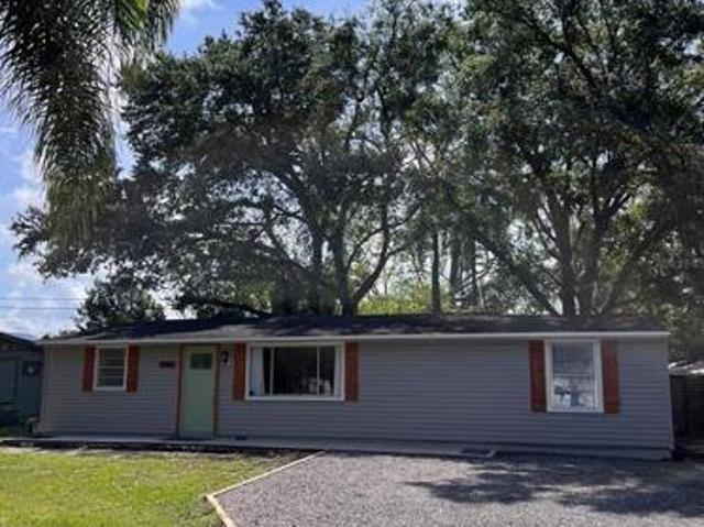 2201 Bel Air Blvd, Sanford, FL 32771